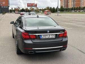Pelēks BMW 740 2014 Klaipėda, ar dzinēja tilpumu 2.99 L un nobraukumu 290 tūkst. km par 11000 €, foto 15 vietnē AUTOMOTO.COM.LV