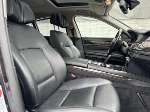 Pelēks BMW 740 2014 Klaipėda, ar dzinēja tilpumu 2.99 L un nobraukumu 290 tūkst. km par 11000 €, foto 34 vietnē AUTOMOTO.COM.LV
