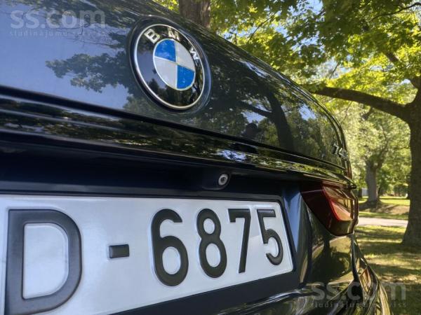 Grey BMW 740 2015 in Riga, with an engine capacity of 3.00 L and mileage of 238 thousand km for 23000 €, photo 6 on AUTOMOTO.COM.LV