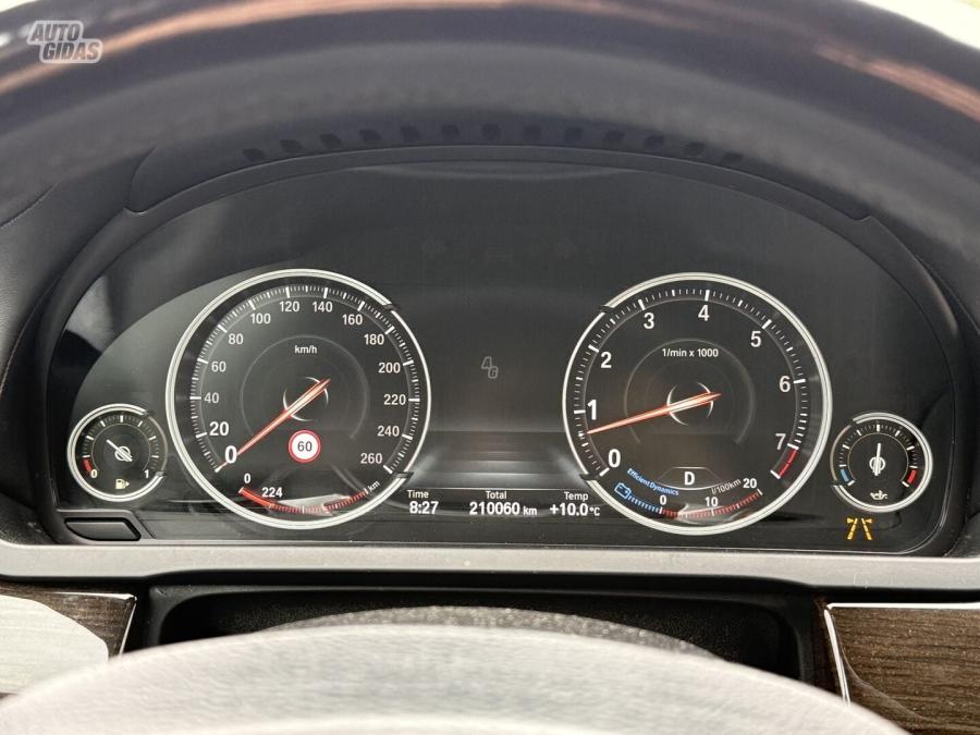 Grey BMW 740 2015 in Vilnius, with an engine capacity of 3.00 L and mileage of 210 thousand km for 14999 €, photo 18 on AUTOMOTO.COM.LV