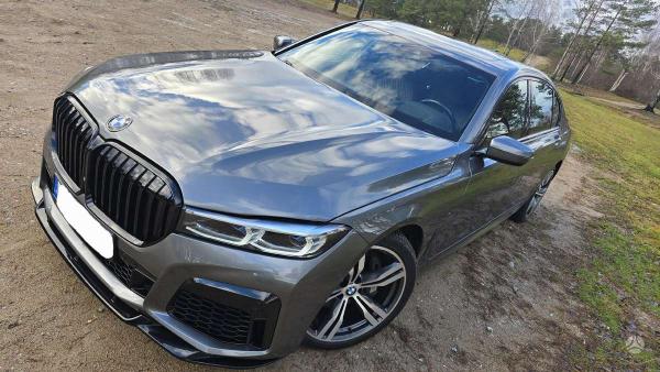 Pelēks BMW 740 2016 Klaipėda, ar dzinēja tilpumu 3.00 L un nobraukumu 200 tūkst. km par 29500 €, foto 10 vietnē AUTOMOTO.COM.LV