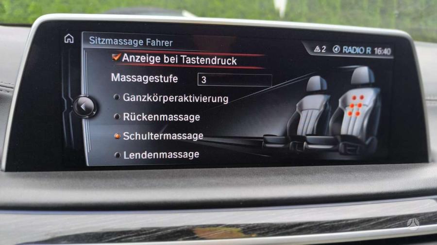 Pelēks BMW 740 2016 Kuršėnai, ar dzinēja tilpumu 2.99 L un nobraukumu 300 tūkst. km par 21300 €, foto 26 vietnē AUTOMOTO.COM.LV