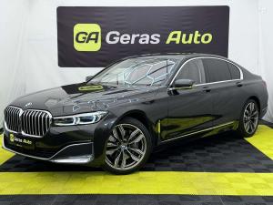 Grey BMW 740 2020 in Vilnius, with an engine capacity of 2.99 L and mileage of 222 thousand km for 33999 €, photo  on AUTOMOTO.COM.LV