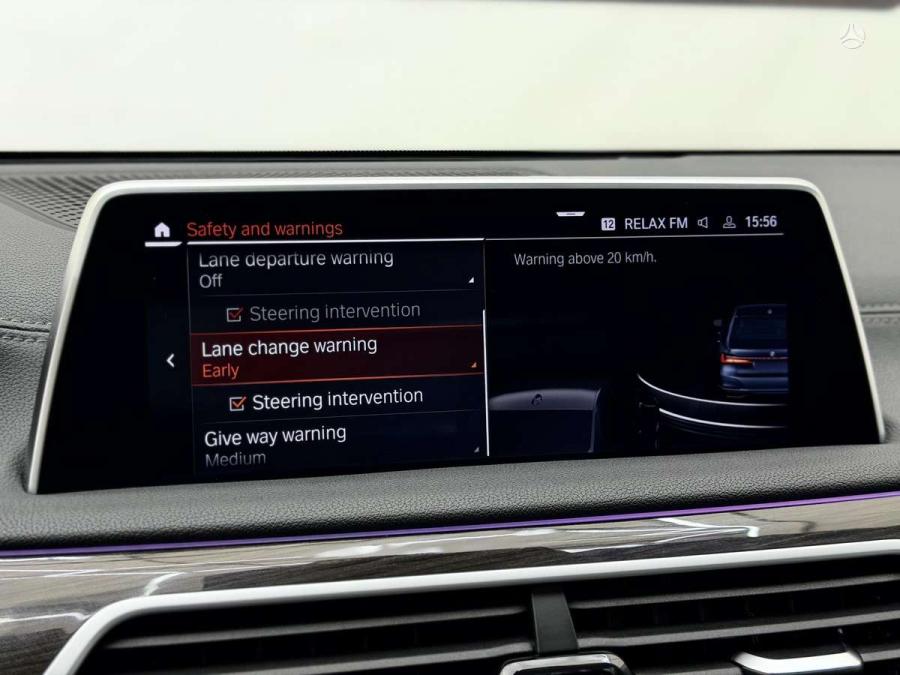 Grey BMW 740 2020 in Vilnius, with an engine capacity of 2.99 L and mileage of 222 thousand km for 33999 €, photo 35 on AUTOMOTO.COM.LV