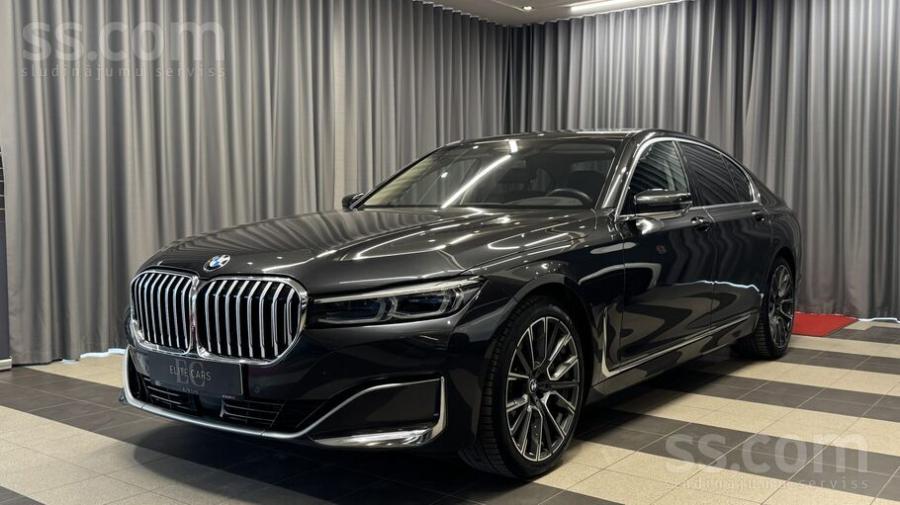 Grey BMW 740 2021 in Riga, with an engine capacity of 3.00 L and mileage of 121 thousand km for 41990 €, photo 1 on AUTOMOTO.COM.LV