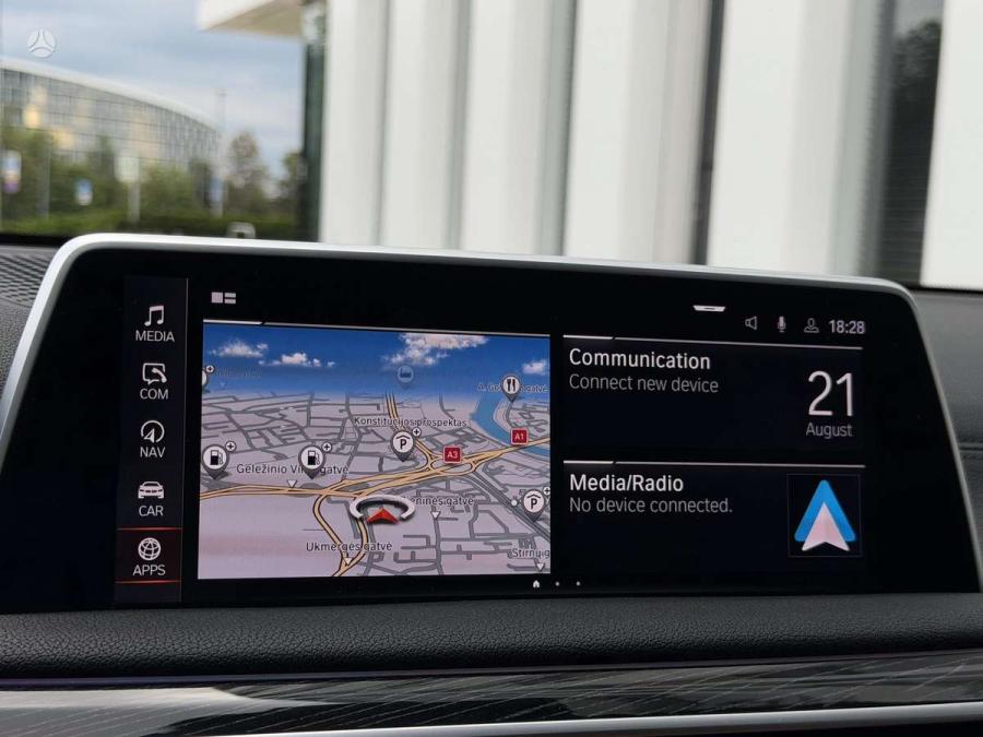 Pelēks BMW 740 2022 Viļņa, ar dzinēja tilpumu 3.00 L un nobraukumu 42 tūkst. km par 49800 €, foto 37 vietnē AUTOMOTO.COM.LV