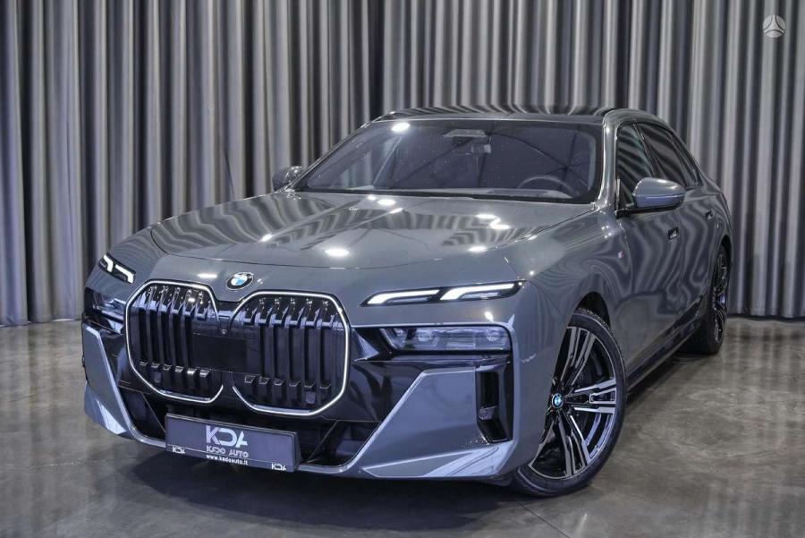 Pelēks BMW 740 2024 Kauņa, ar dzinēja tilpumu 3.00 L un nobraukumu 9 tūkst. km par 88950 €, foto 4 vietnē AUTOMOTO.COM.LV