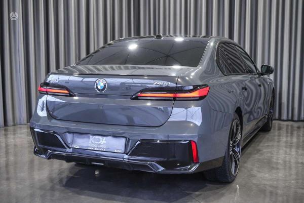 Pelēks BMW 740 2024 Kauņa, ar dzinēja tilpumu 3.00 L un nobraukumu 9 tūkst. km par 88950 €, foto 11 vietnē AUTOMOTO.COM.LV