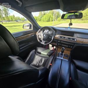 BMW 740 2010 Utena, ar dzinēja tilpumu 3.00 L un nobraukumu 394 tūkst. km par 9500 €, foto 5 vietnē AUTOMOTO.COM.LV