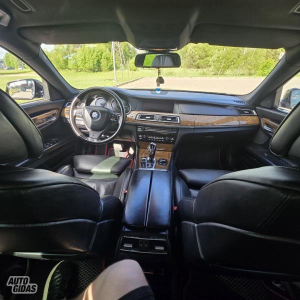 BMW 740 2010 Utena, ar dzinēja tilpumu 3.00 L un nobraukumu 394 tūkst. km par 9500 €, foto 6 vietnē AUTOMOTO.COM.LV