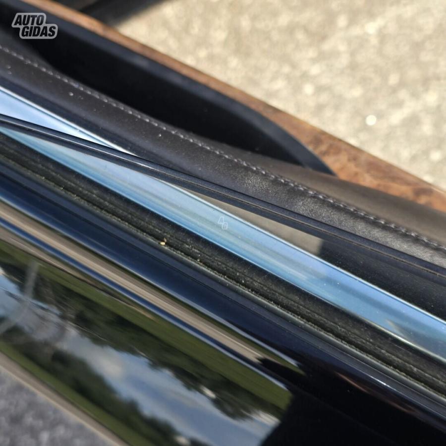 BMW 740 2010 Utena, ar dzinēja tilpumu 3.00 L un nobraukumu 394 tūkst. km par 9500 €, foto 11 vietnē AUTOMOTO.COM.LV