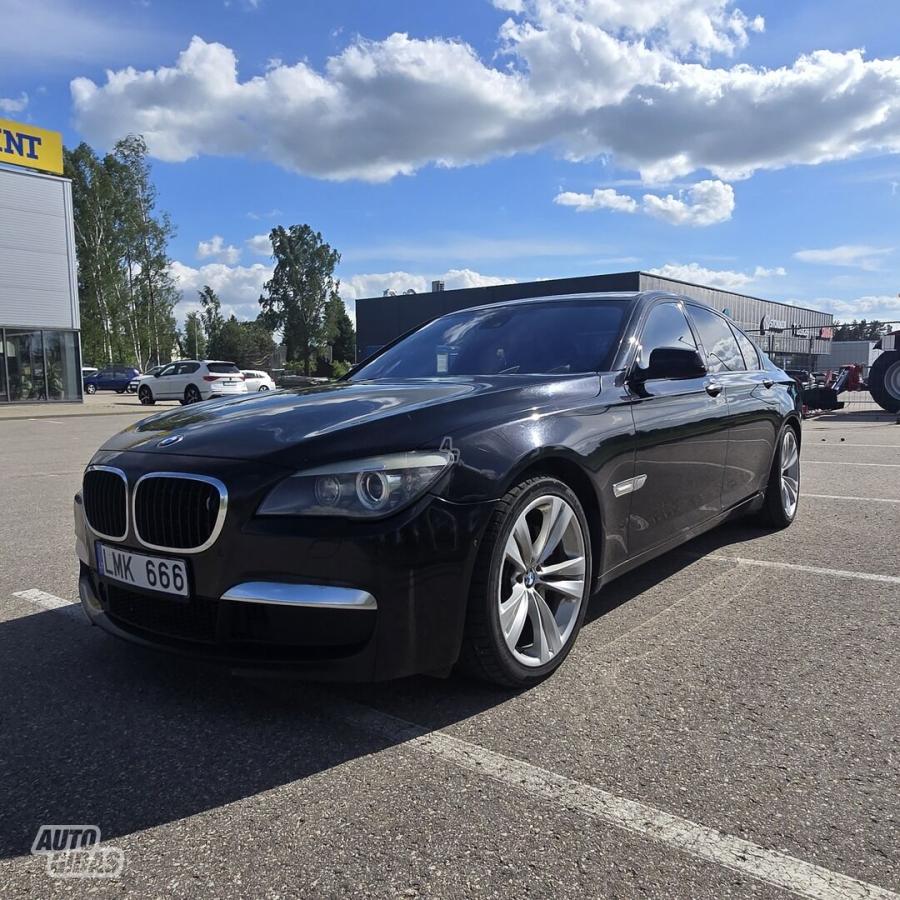 BMW 740 2010 Utena, ar dzinēja tilpumu 3.00 L un nobraukumu 394 tūkst. km par 9500 €, foto 15 vietnē AUTOMOTO.COM.LV