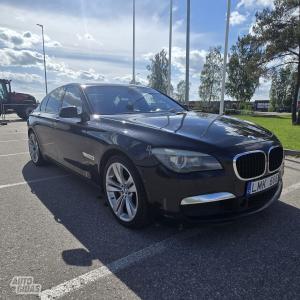 BMW 740 2010 Utena, ar dzinēja tilpumu 3.00 L un nobraukumu 394 tūkst. km par 9500 €, foto 16 vietnē AUTOMOTO.COM.LV