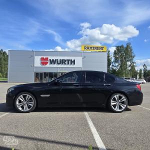BMW 740 2010 Utena, ar dzinēja tilpumu 3.00 L un nobraukumu 394 tūkst. km par 9500 €, foto 19 vietnē AUTOMOTO.COM.LV