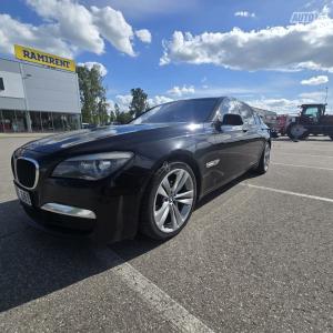 BMW 740 2010 Utena, ar dzinēja tilpumu 3.00 L un nobraukumu 394 tūkst. km par 9500 €, foto 25 vietnē AUTOMOTO.COM.LV