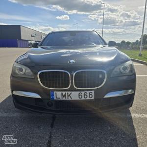 BMW 740 2010 Utena, ar dzinēja tilpumu 3.00 L un nobraukumu 394 tūkst. km par 9500 €, foto 26 vietnē AUTOMOTO.COM.LV