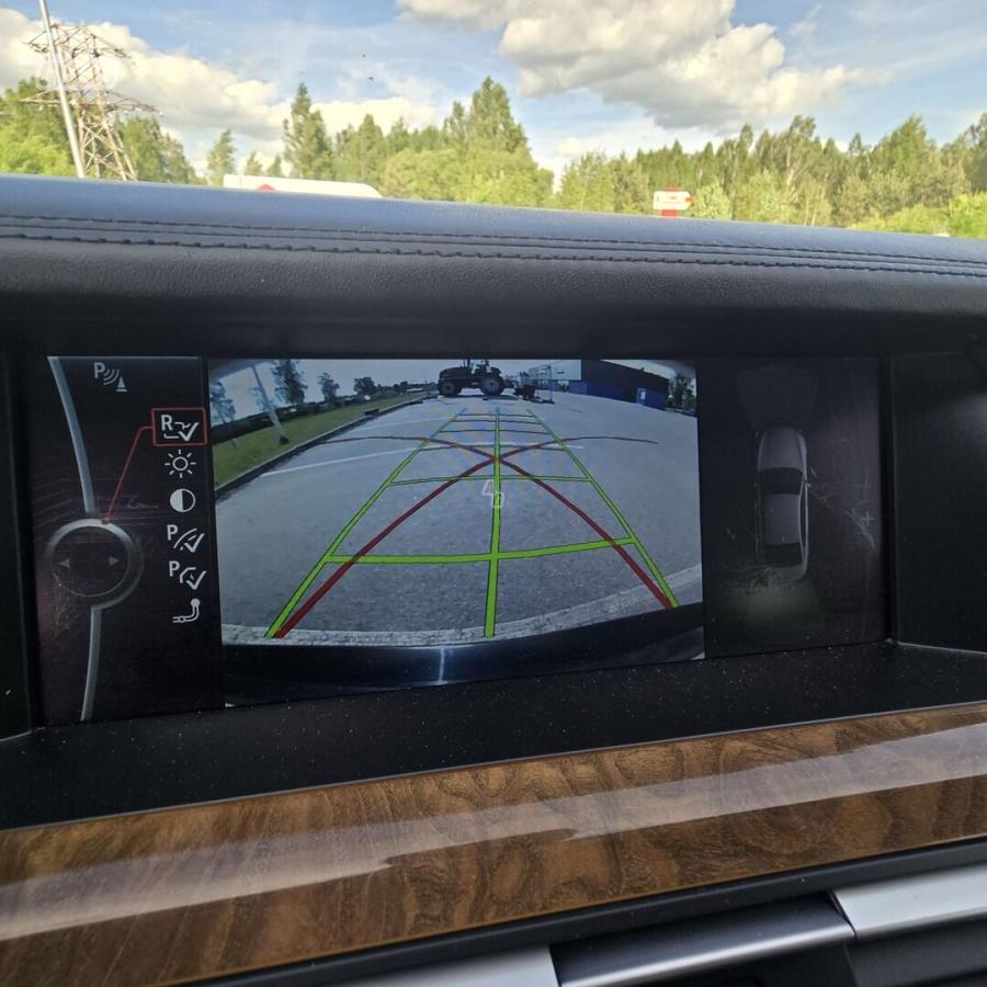 BMW 740 2010 Utena, ar dzinēja tilpumu 3.00 L un nobraukumu 394 tūkst. km par 9500 €, foto 31 vietnē AUTOMOTO.COM.LV