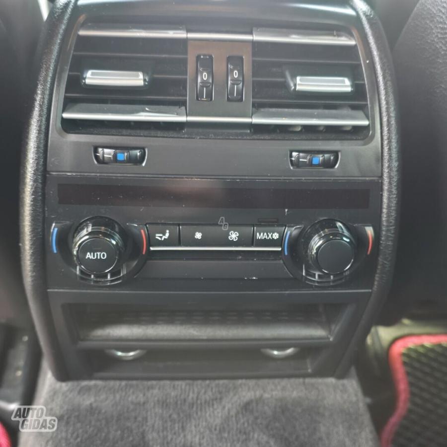 BMW 740 2010 Utena, ar dzinēja tilpumu 3.00 L un nobraukumu 394 tūkst. km par 9500 €, foto 37 vietnē AUTOMOTO.COM.LV