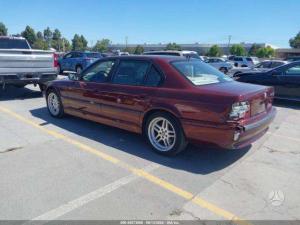 Red BMW 740 2001 in Klaipeda, with an engine capacity of 0.00 L and mileage of 162 thousand km for 2960 €, photo 4 on AUTOMOTO.COM.LV
