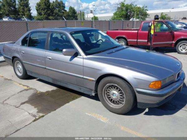 BMW 740 1996 Klaipėda, ar dzinēja tilpumu 0.00 L un nobraukumu 0 tūkst. km par 3025 €, foto 1 vietnē AUTOMOTO.COM.LV