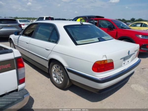 BMW 740 2000 Klaipėda, ar dzinēja tilpumu 0.00 L un nobraukumu 0 tūkst. km par 4250 €, foto 3 vietnē AUTOMOTO.COM.LV