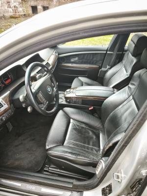 BMW 740 2003 in Ignalina, with an engine capacity of 3.90 L and mileage of 275 thousand km for 2700 €, photo 8 on AUTOMOTO.COM.LV