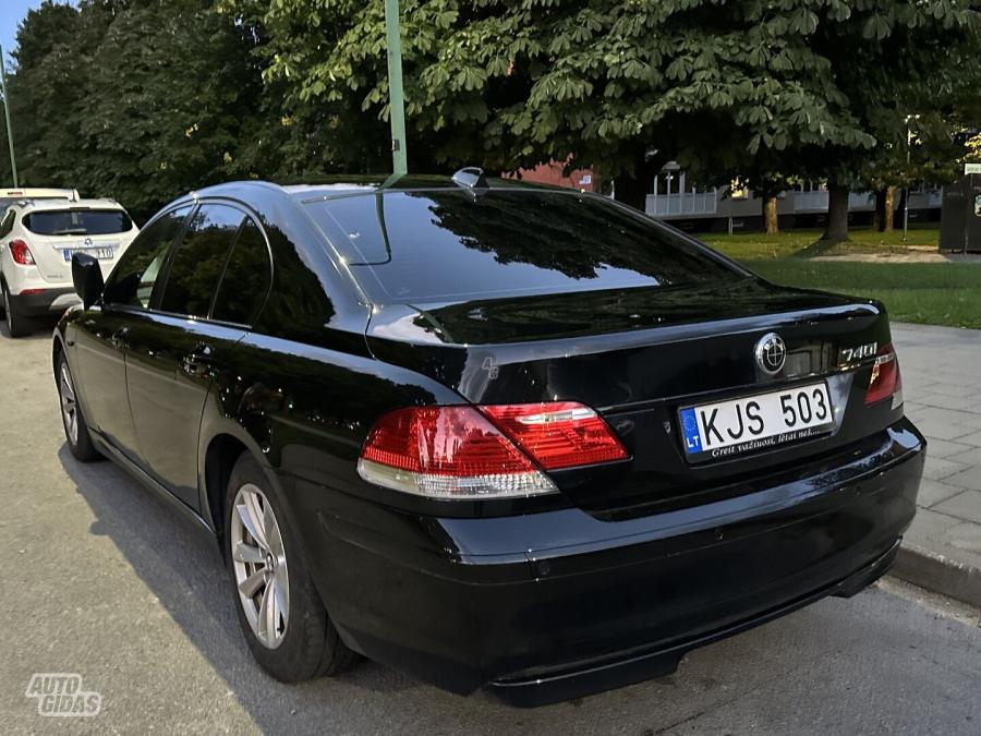 BMW 740 2006 in Klaipeda, with an engine capacity of 4.00 L and mileage of 273 thousand km for 2250 €, photo 17 on AUTOMOTO.COM.LV