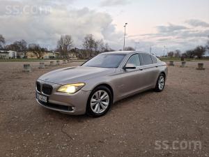 BMW 740 2009 in Liepaja, with an engine capacity of 3.00 L and mileage of 204 thousand km for 8600 €, photo  on AUTOMOTO.COM.LV