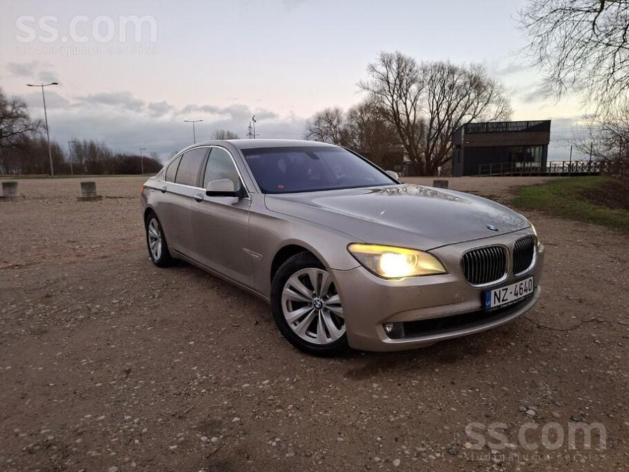 BMW 740 2009 Liepāja, ar dzinēja tilpumu 3.00 L un nobraukumu 204 tūkst. km par 8600 €, foto 4 vietnē AUTOMOTO.COM.LV