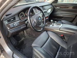 BMW 740 2009 Liepāja, ar dzinēja tilpumu 3.00 L un nobraukumu 204 tūkst. km par 8600 €, foto 5 vietnē AUTOMOTO.COM.LV