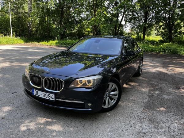 BMW 740 2009 Rīga, ar dzinēja tilpumu 3.00 L un nobraukumu 270 tūkst. km par 10900 €, foto 2 vietnē AUTOMOTO.COM.LV