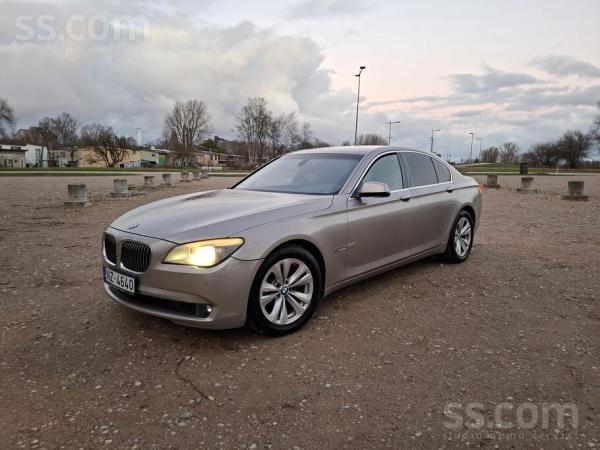 BMW 740 2009 in Liepaja, with an engine capacity of 3.00 L and mileage of 204 thousand km for 8000 €, photo 1 on AUTOMOTO.COM.LV