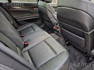 BMW 740 2009 in Liepaja, with an engine capacity of 3.00 L and mileage of 206 thousand km for 6500 €, photo 7 on AUTOMOTO.COM.LV