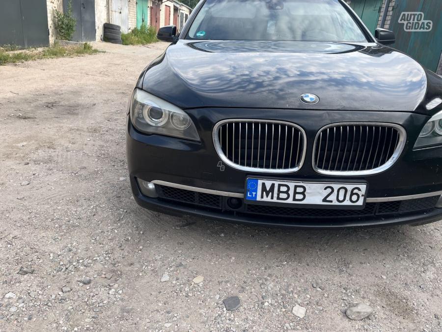 BMW 740 2009 Kauņa, ar dzinēja tilpumu 3.00 L un nobraukumu 500 tūkst. km par 6200 €, foto 1 vietnē AUTOMOTO.COM.LV