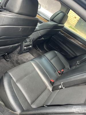 BMW 740 2009 Kauņa, ar dzinēja tilpumu 3.00 L un nobraukumu 500 tūkst. km par 6200 €, foto 9 vietnē AUTOMOTO.COM.LV