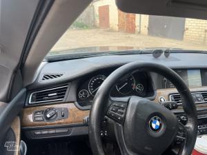 BMW 740 2009 Kauņa, ar dzinēja tilpumu 3.00 L un nobraukumu 500 tūkst. km par 6200 €, foto 10 vietnē AUTOMOTO.COM.LV