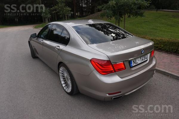 BMW 740 2009 Jūrmala, ar dzinēja tilpumu 3.00 L un nobraukumu 214 tūkst. km par 10995 €, foto 7 vietnē AUTOMOTO.COM.LV