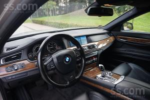 BMW 740 2009 Jūrmala, ar dzinēja tilpumu 3.00 L un nobraukumu 214 tūkst. km par 10995 €, foto 23 vietnē AUTOMOTO.COM.LV