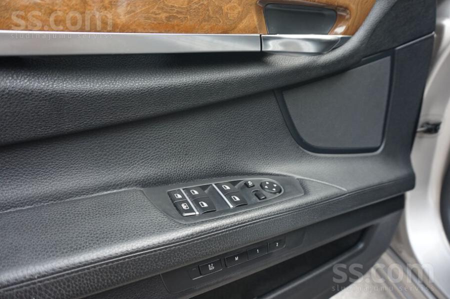 BMW 740 2009 Jūrmala, ar dzinēja tilpumu 3.00 L un nobraukumu 214 tūkst. km par 10995 €, foto 24 vietnē AUTOMOTO.COM.LV