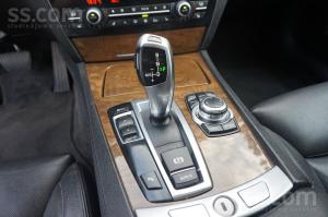 BMW 740 2009 Jūrmala, ar dzinēja tilpumu 3.00 L un nobraukumu 214 tūkst. km par 10995 €, foto 26 vietnē AUTOMOTO.COM.LV