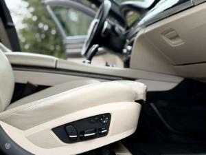 BMW 740 2009 in Radviliskis, with an engine capacity of 3.00 L and mileage of 262 thousand km for 6900 €, photo 20 on AUTOMOTO.COM.LV
