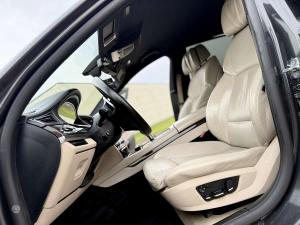 BMW 740 2009 in Radviliskis, with an engine capacity of 3.00 L and mileage of 262 thousand km for 6900 €, photo 23 on AUTOMOTO.COM.LV