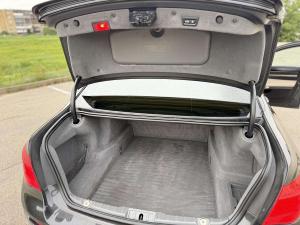 BMW 740 2009 in Radviliskis, with an engine capacity of 3.00 L and mileage of 262 thousand km for 6900 €, photo 35 on AUTOMOTO.COM.LV