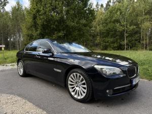BMW 740 2011 Tallina, ar dzinēja tilpumu 3.00 L un nobraukumu 292 tūkst. km par 10999 €, foto 16 vietnē AUTOMOTO.COM.LV