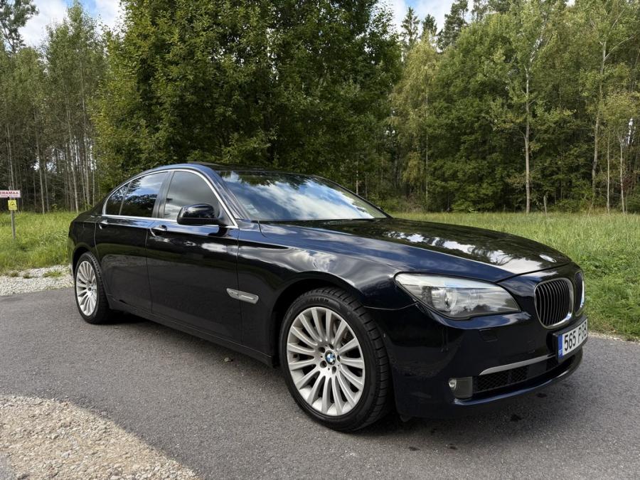 BMW 740 2011 Tallina, ar dzinēja tilpumu 3.00 L un nobraukumu 292 tūkst. km par 10999 €, foto 16 vietnē AUTOMOTO.COM.LV