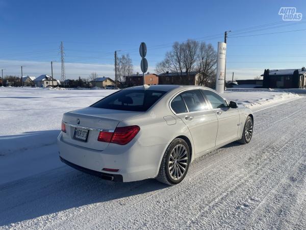 BMW 740 2012 Kauņa, ar dzinēja tilpumu 3.00 L un nobraukumu 252 tūkst. km par 8500 €, foto 4 vietnē AUTOMOTO.COM.LV