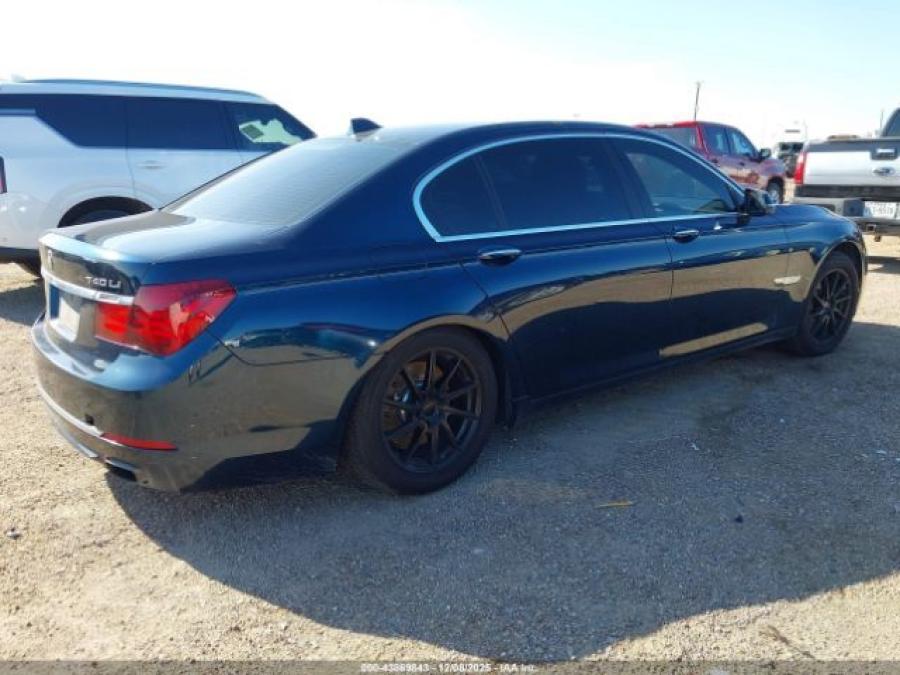 BMW 740 2013 Klaipėda, ar dzinēja tilpumu 0.00 L un nobraukumu 0 tūkst. km par 2500 €, foto 4 vietnē AUTOMOTO.COM.LV