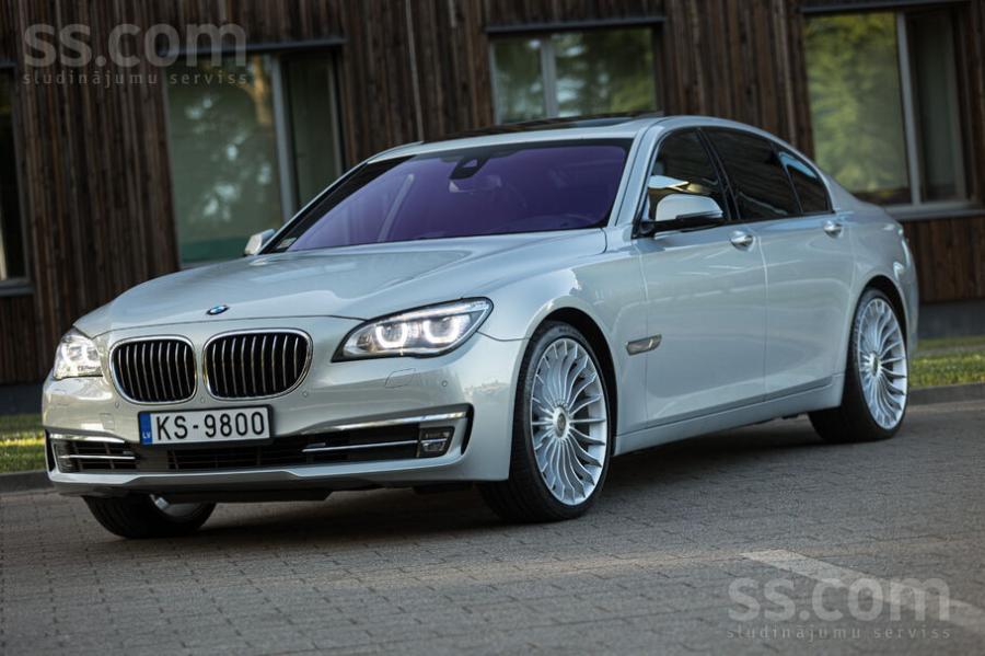 BMW 740 2013 Bauska, ar dzinēja tilpumu 4.00 L un nobraukumu 200 tūkst. km par 19498 €, foto 1 vietnē AUTOMOTO.COM.LV