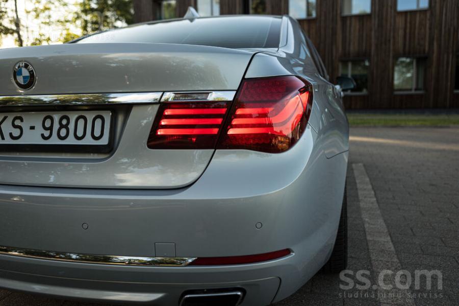 BMW 740 2013 Bauska, ar dzinēja tilpumu 4.00 L un nobraukumu 200 tūkst. km par 19498 €, foto 15 vietnē AUTOMOTO.COM.LV