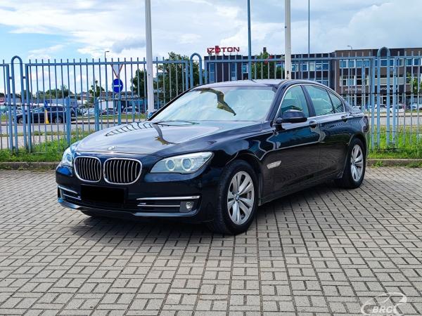BMW 740 2013 Klaipėda, ar dzinēja tilpumu 2.99 L un nobraukumu 279 tūkst. km par 11500 €, foto 1 vietnē AUTOMOTO.COM.LV